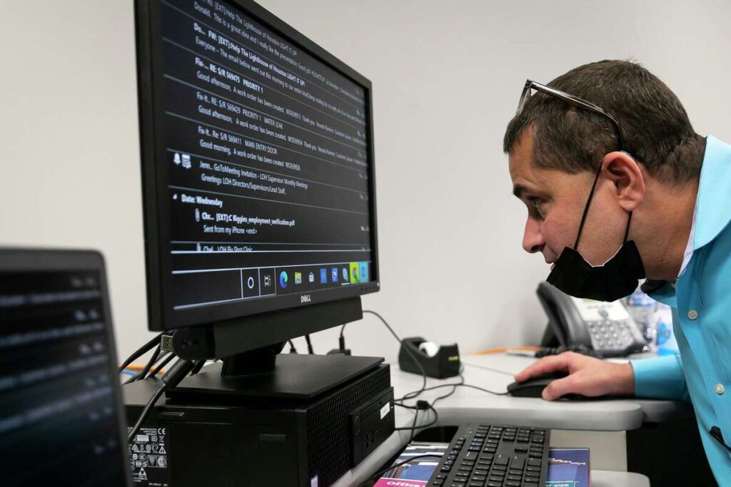 The Lighthouse of Houston | Programs & Services for the Blind